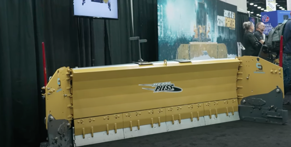 Optimal Plow Pressure with Slip Hitch Indicator | Snow Plow News